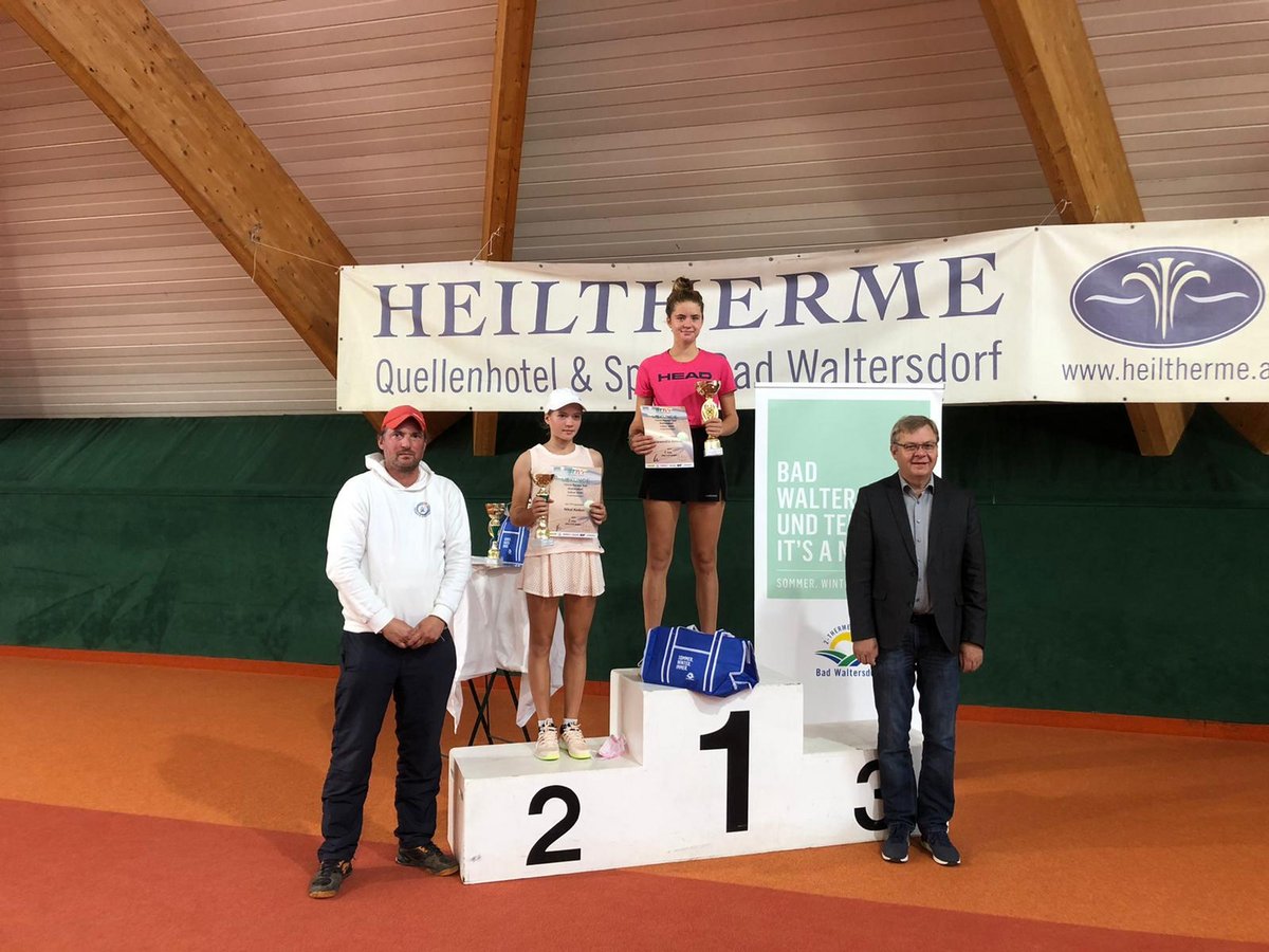 NÖTV: Gratulation zum Double an Alexandra Zimmer